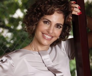 Após vencer um câncer, Antonia Frering estreia no horário nobre