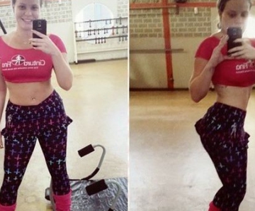 Ex-BBB Paulinha faz foto de ladinho na academia para mostrar barriga reta