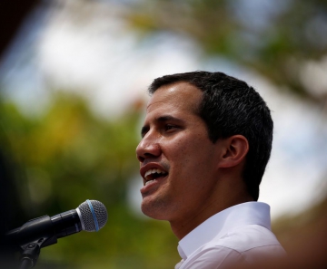 Guaidó diz que "nunca" será um bom momento para negociar com Maduro