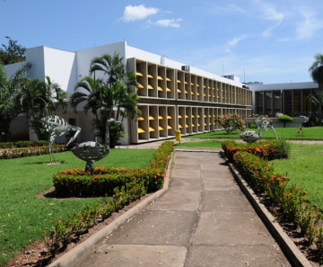 UFMT inicia matrícula dos aprovados em primeira chamada do Sisu